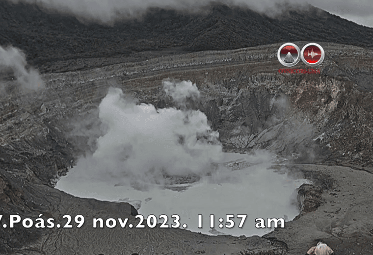 Video: Registran nueva erupción del Volcán Poás | Teletica
