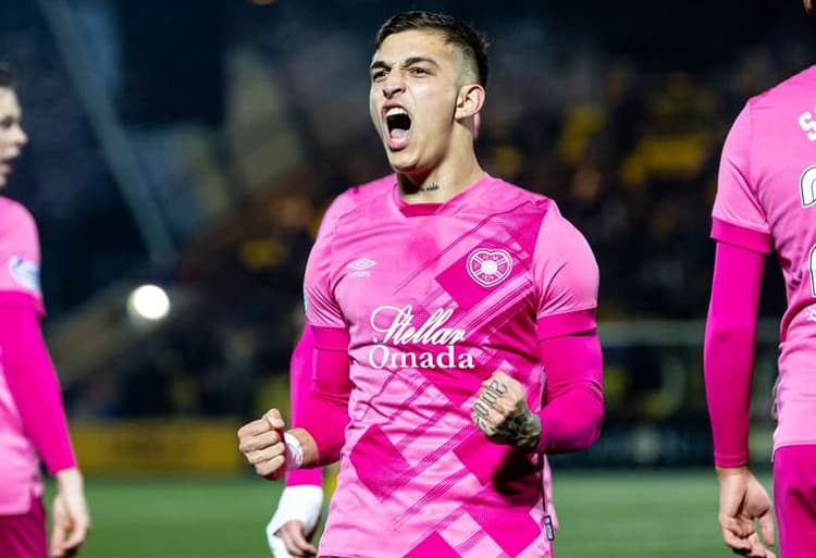 Kenneth Vargas recibe una gran noticia previo al partido de La Sele ...