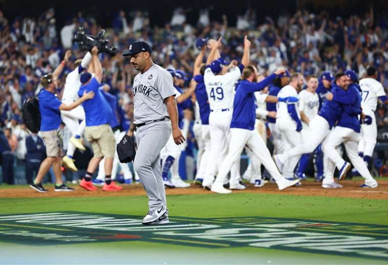 Dodgers ganan 6x3 a Yankees en la décima entrada del inicio de Serie ...