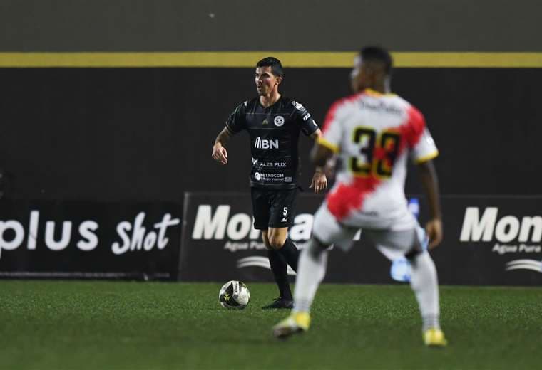 Sporting FC no levanta cabeza y ya hay síntomas de desesperación | Teletica