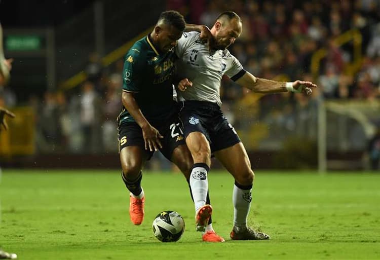 ¿Era gol o no? Esto dice el VAR sobre polémica jugada en el Saprissa ...