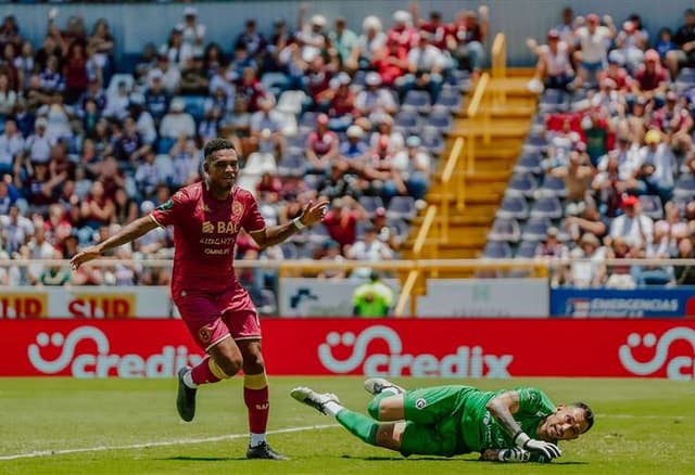 Saprissa vuelve a sonreír con cómoda victoria ante Guadalupe FC | Teletica