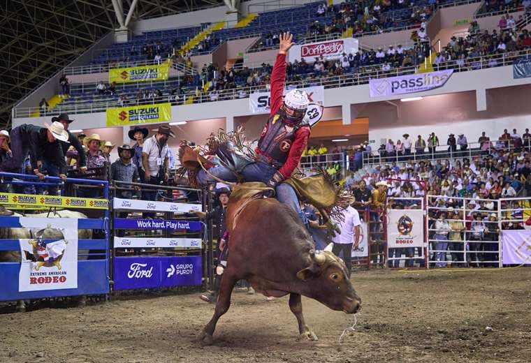 Extreme American Rodeo llegará al Estadio Nacional con competidores de ...